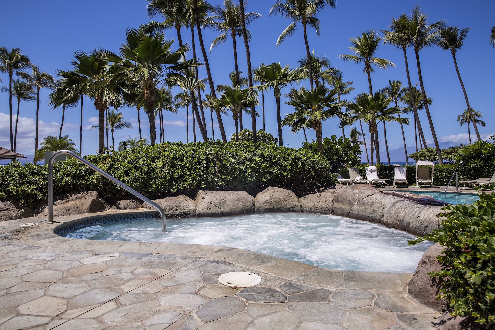Kaanapali Alii's Oceanfront Pools and Beach Services